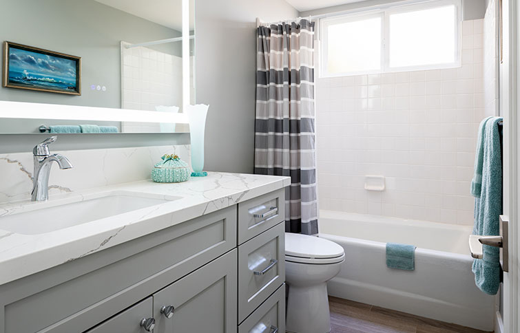 White and Bright | Dixieline